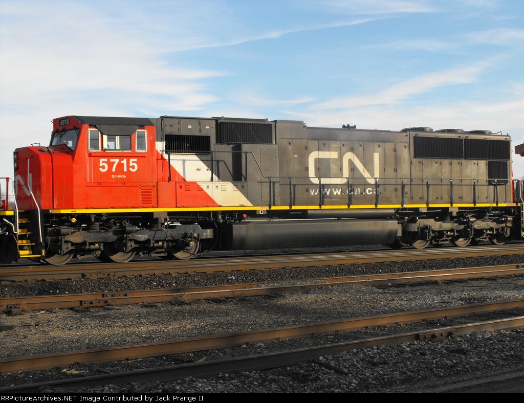 CN 5715